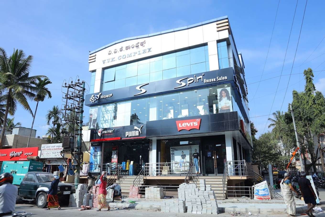 Spin Unisex Salon Yelahanka | Experience The Magic Of Our Signature ...